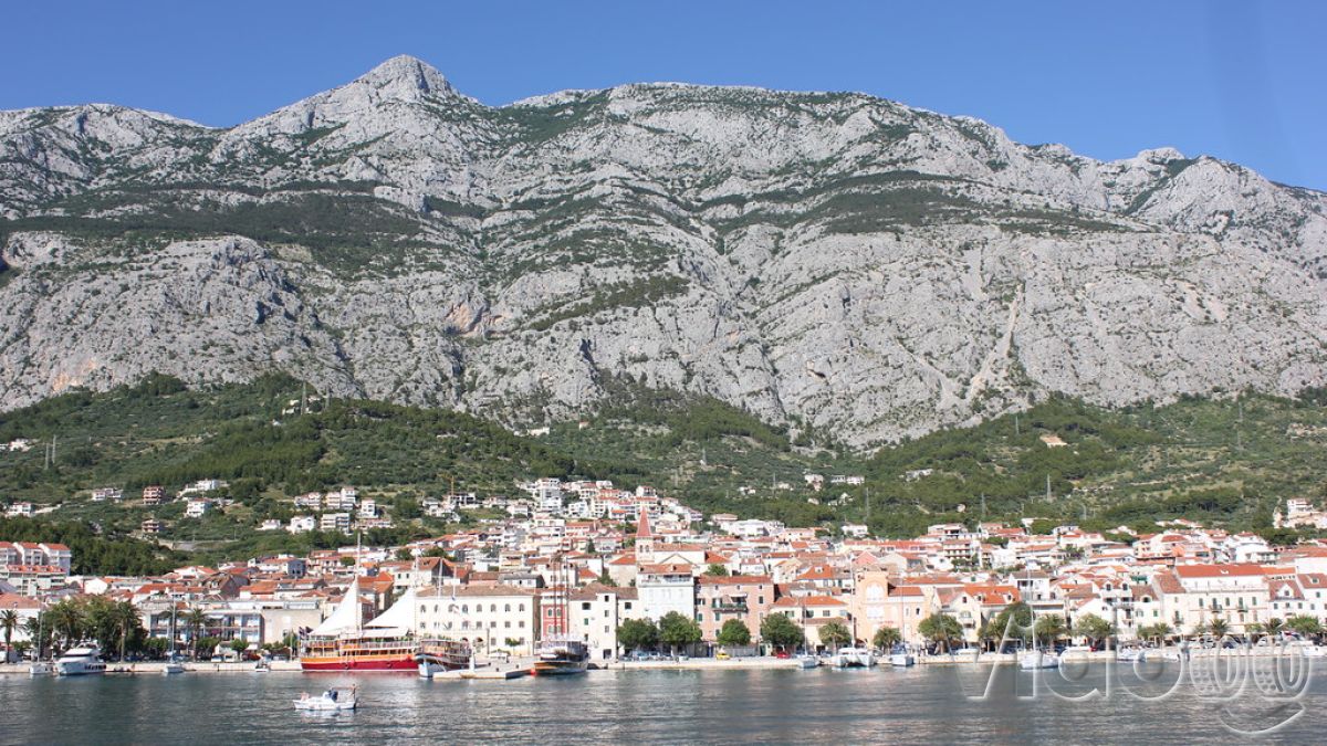 Biokovo Mountains on a road trip | Enjoy Beauty of Croatia with Viaboo ...