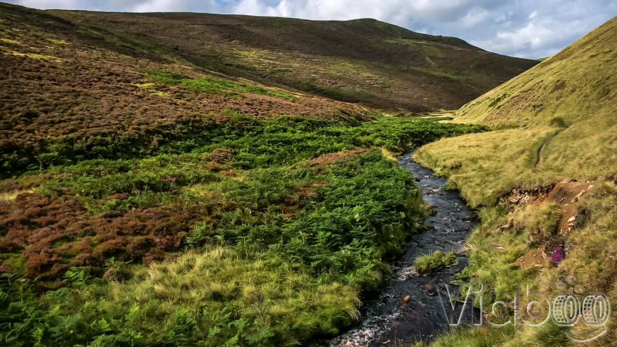 Best UK Road Trip: Explore the Peak District Loop
